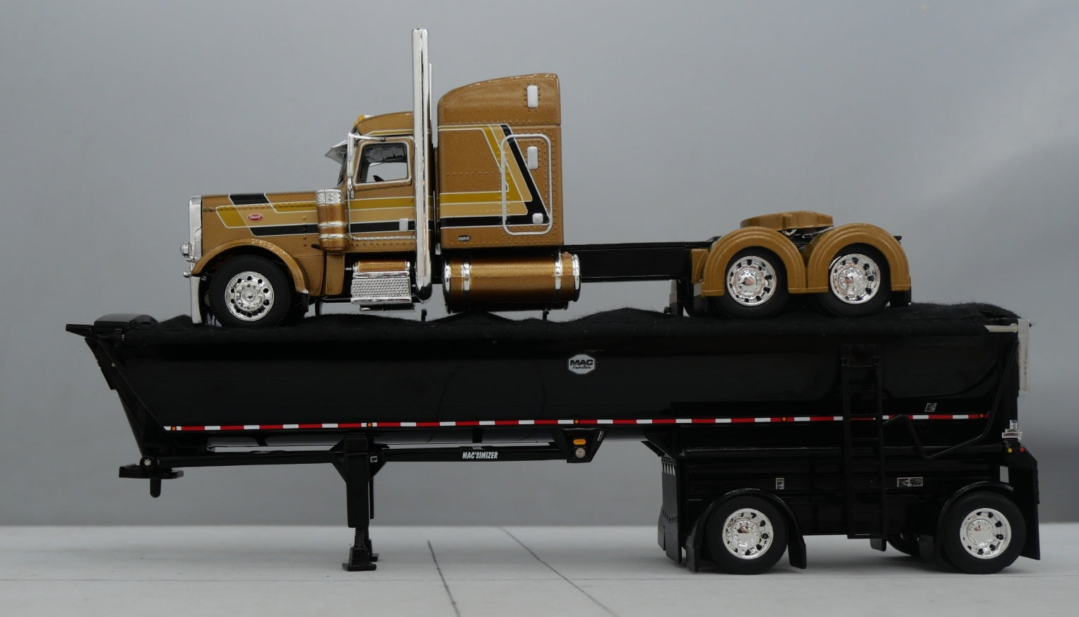 #60-1741 1/64 DCP Peterbilt 389 w/ Mac Round Dump Trailer Gold Black ...