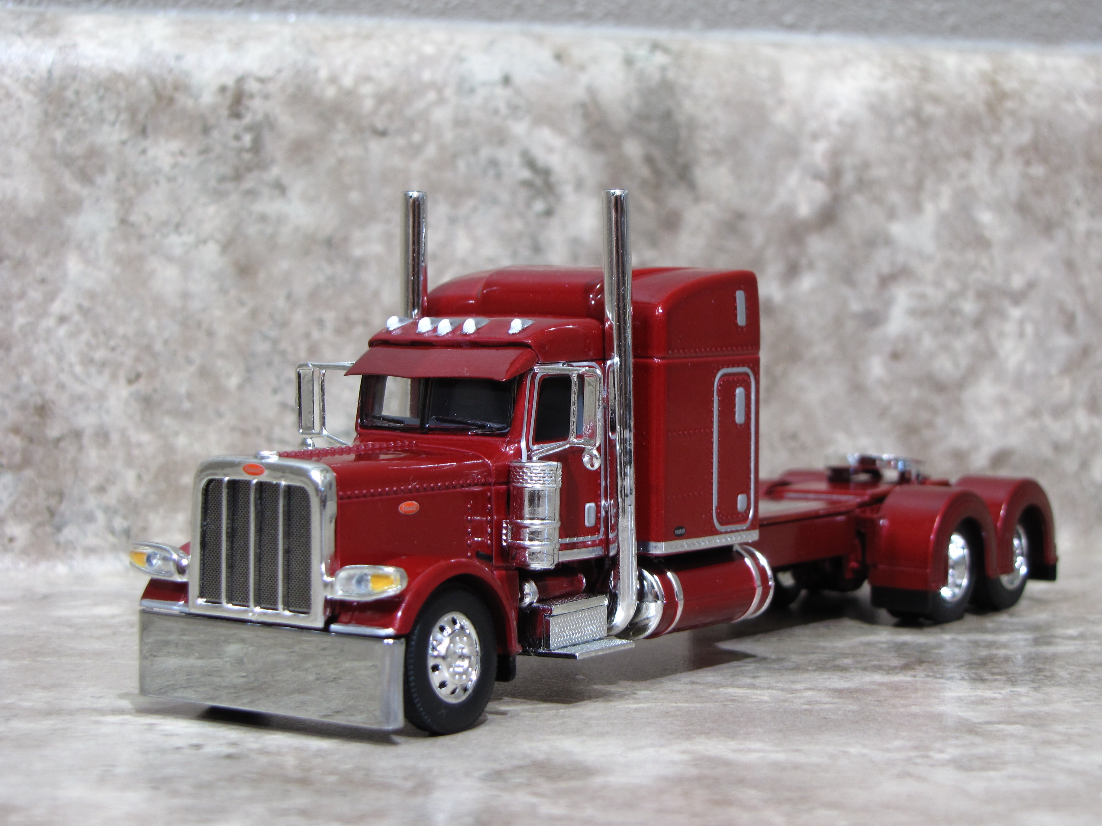 CAB 1734 Maroon 389 Peterbilt Semi Truck – JW Toy Trucks