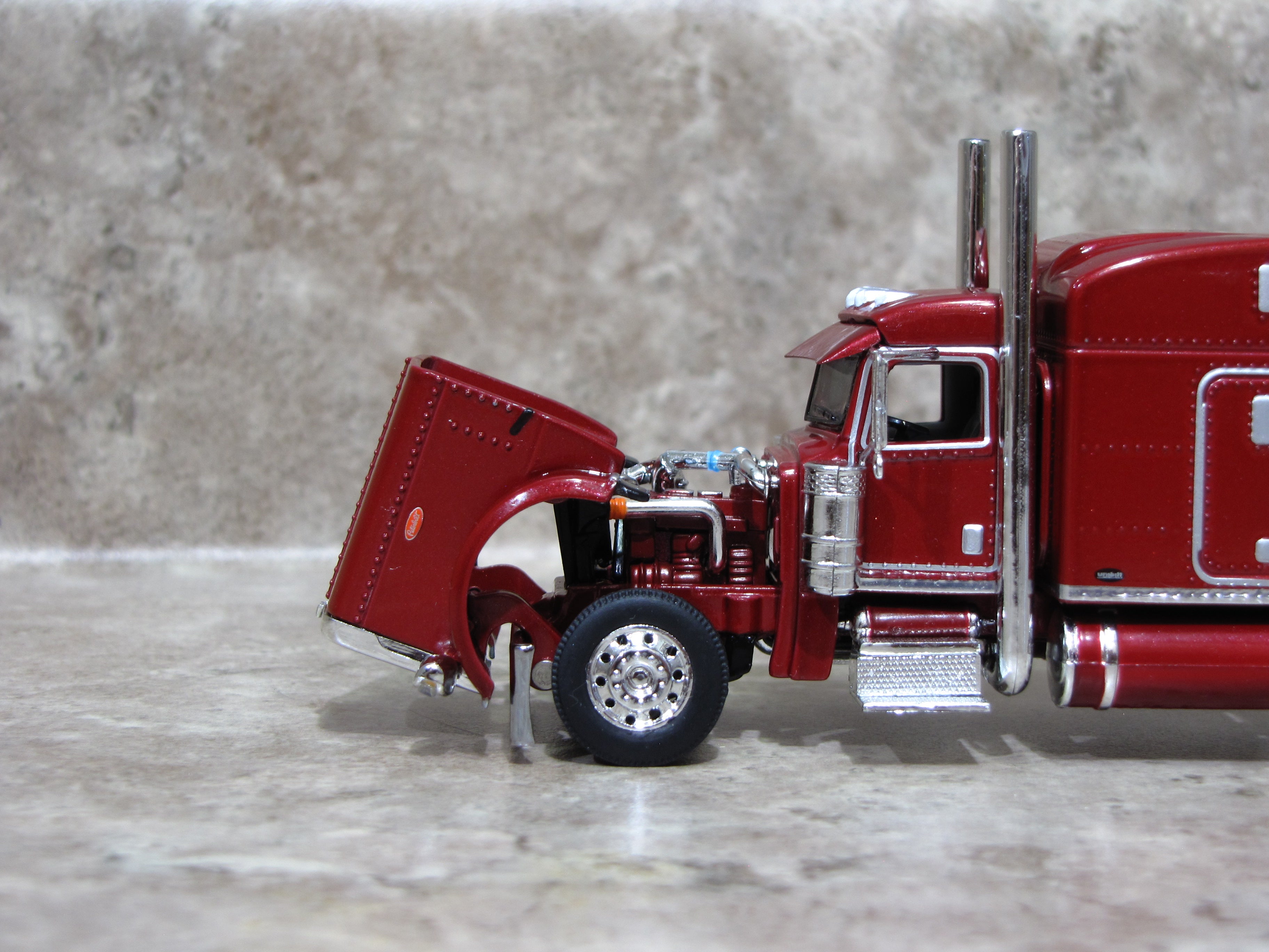 CAB 1734 Maroon 389 Peterbilt Semi Truck – JW Toy Trucks