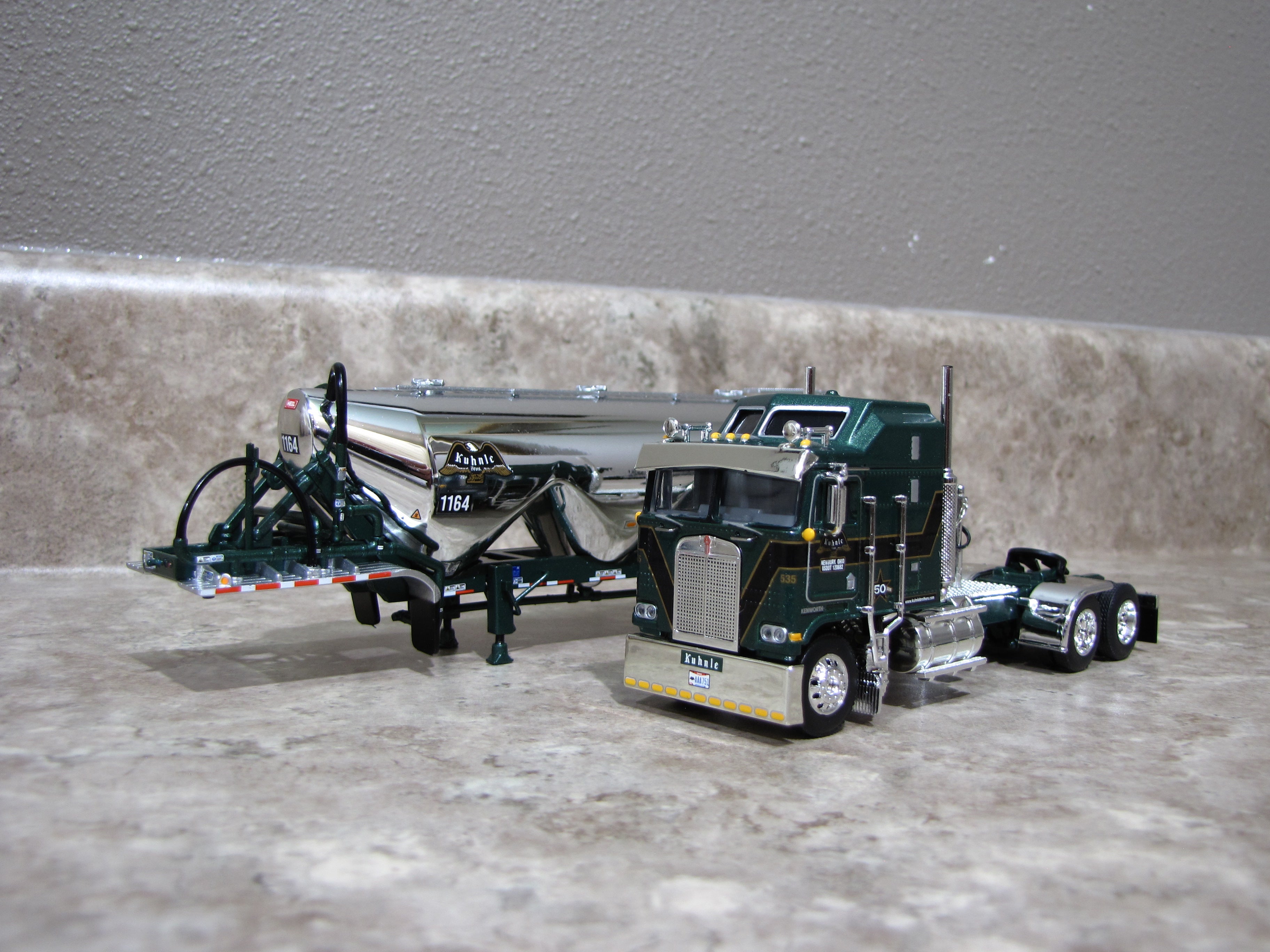 Kenworth Sets – JW Toy Trucks