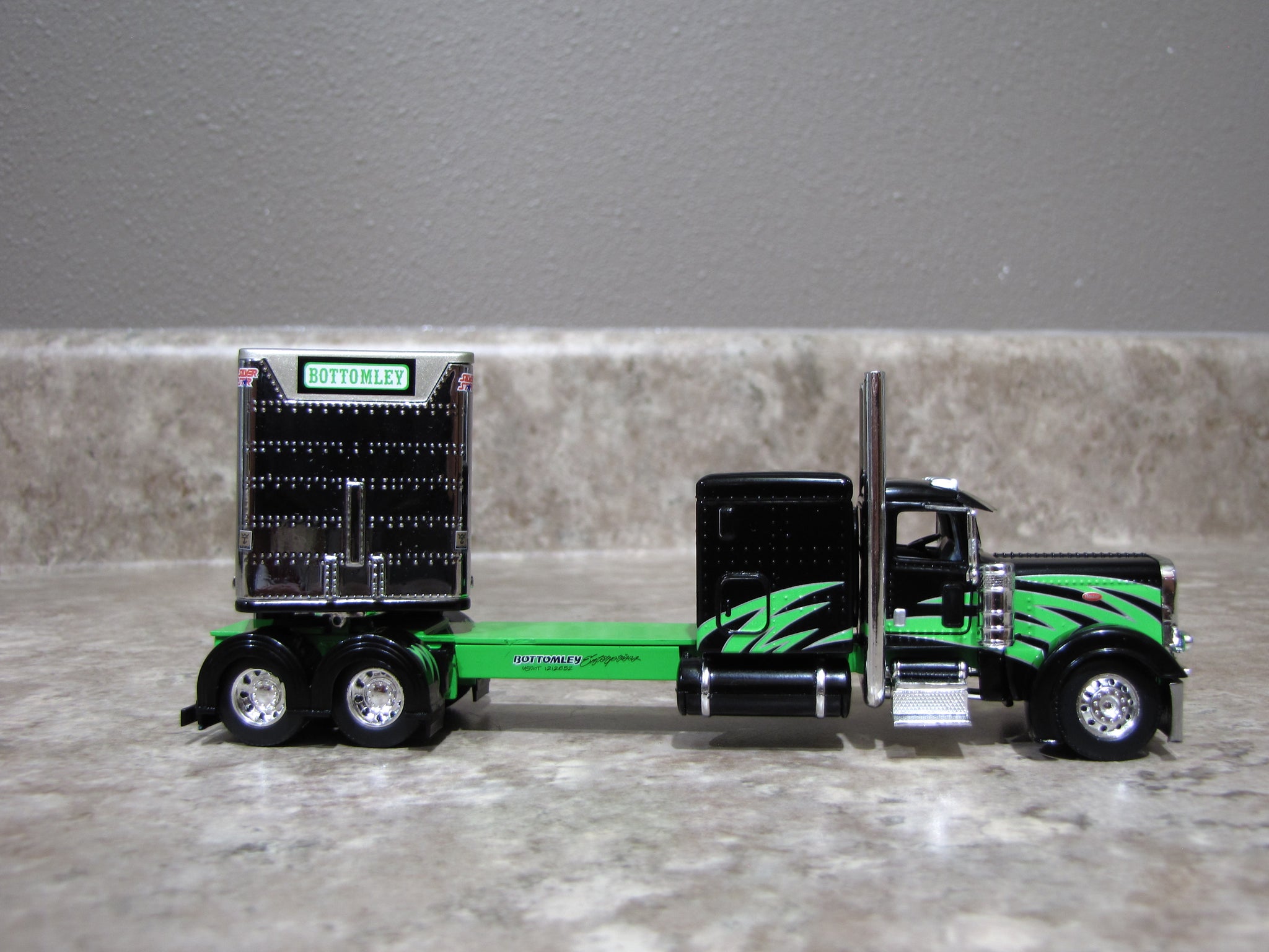 #60-1310 Big Daddy Bottomley Enterprises – JW Toy Trucks